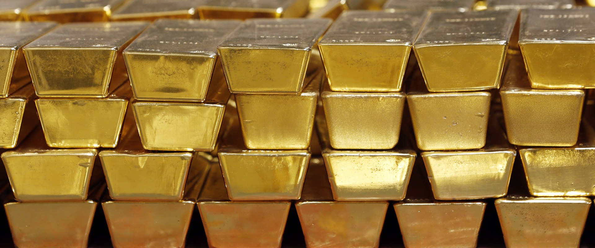 Why were gold prices so high in 1980?